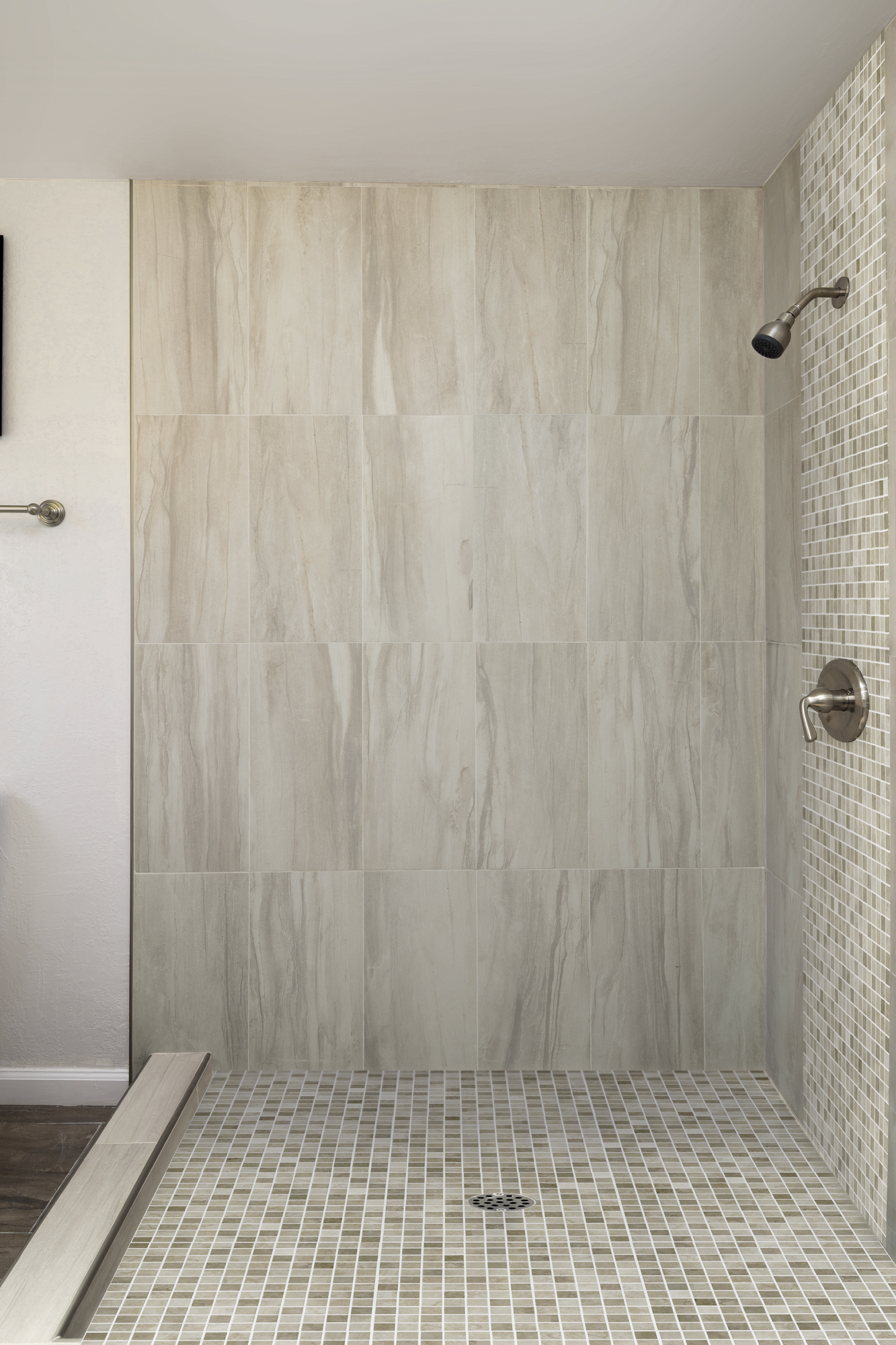 Malla Stone 31,1x31,1 Mix Beige C3 | Leroy Merlin