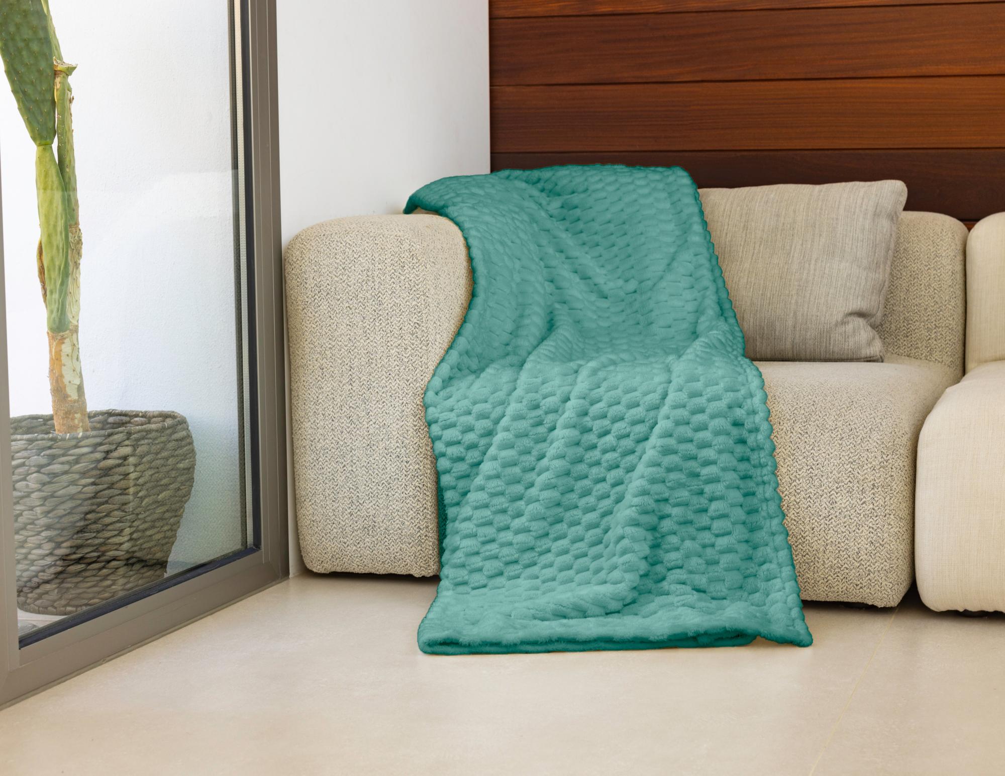 Plaid Turenne Celadon azul poliéster de 170x130 cm | Leroy Merlin