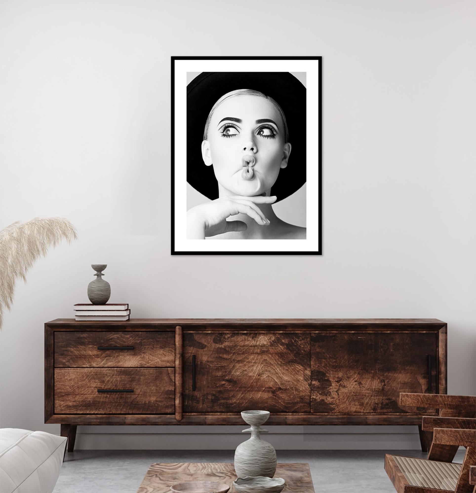 Cuadro con marco Estilo Negro 63 cm x 83 cm | Leroy Merlin