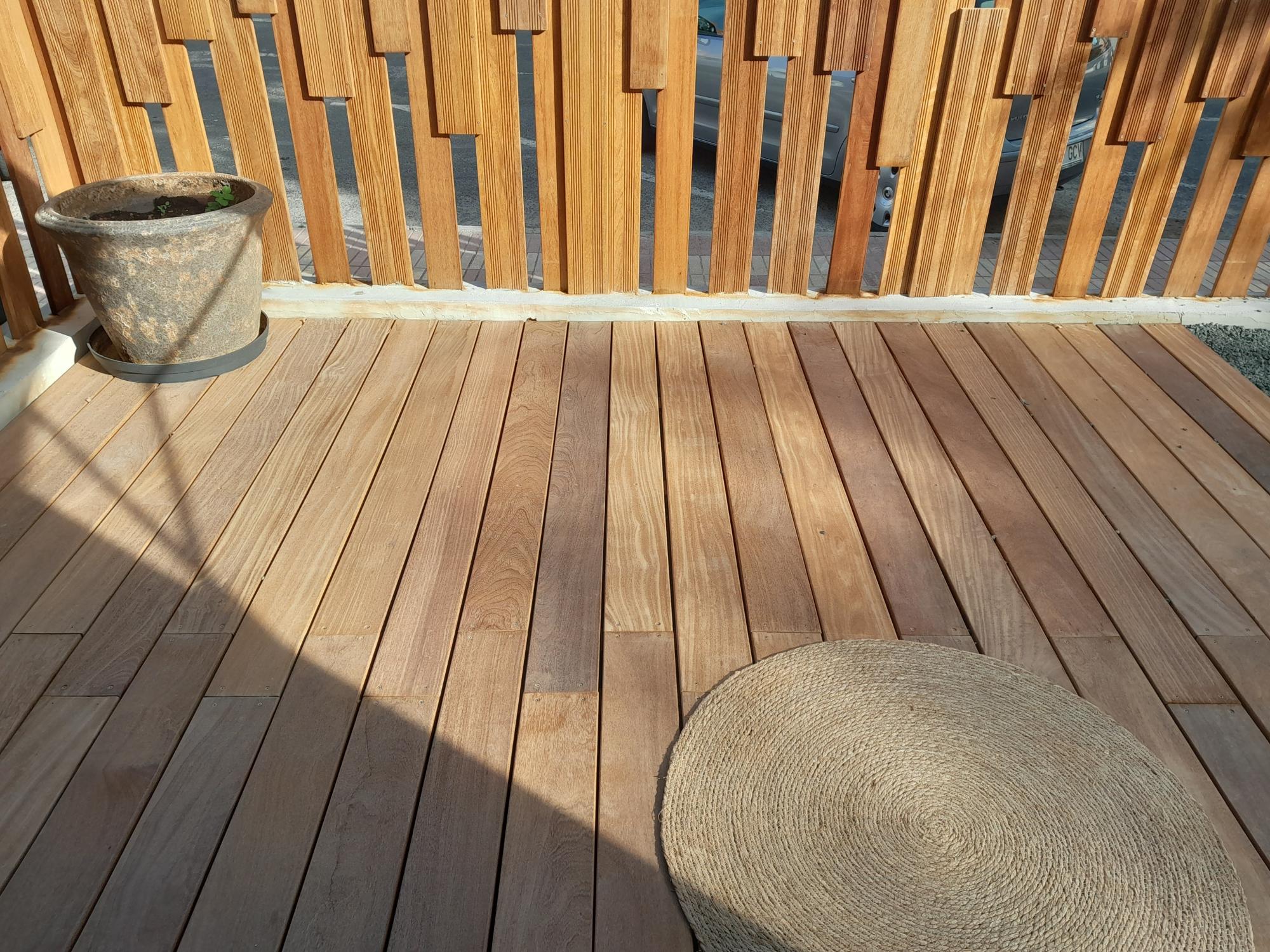 Pack 140 lamas de madera tropical FSC Cumaru 14.5x155 cm y 21 mm ...