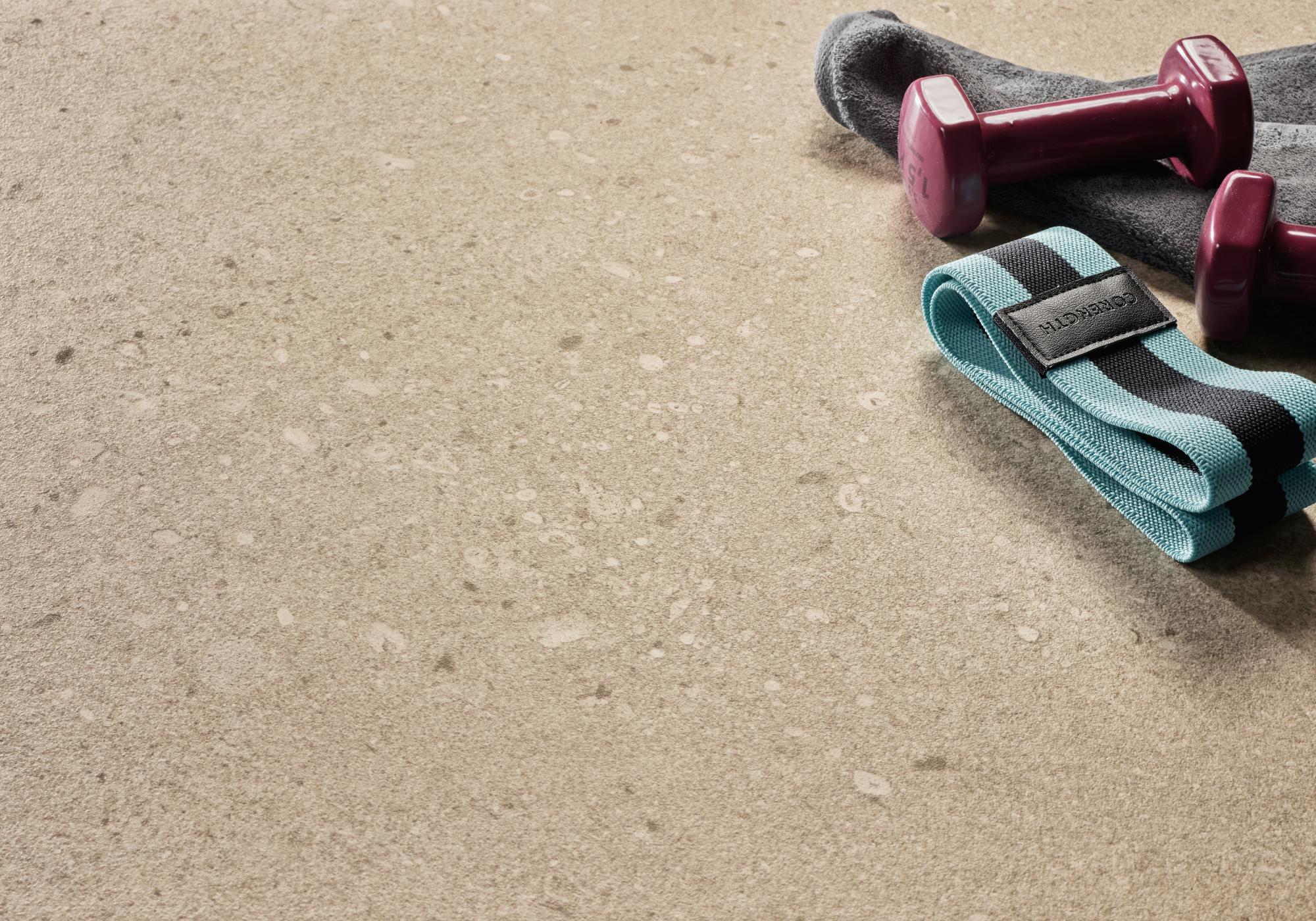 Suelo porcelánico stonestech efecto cemento arena 60.5x60 cm c2 roca tiles