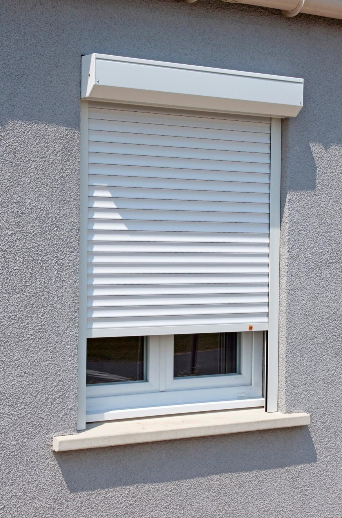 Volet roulant électrique pvc blanc motorisé filaire, H.155 x l.120 cm ...