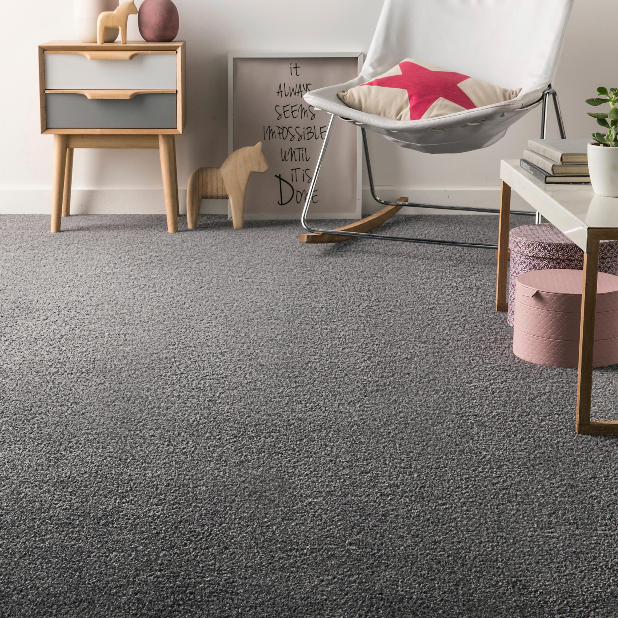 Moquette velours ras uni anthracite, Minimoon, rouleau l.4 m | Leroy Merlin