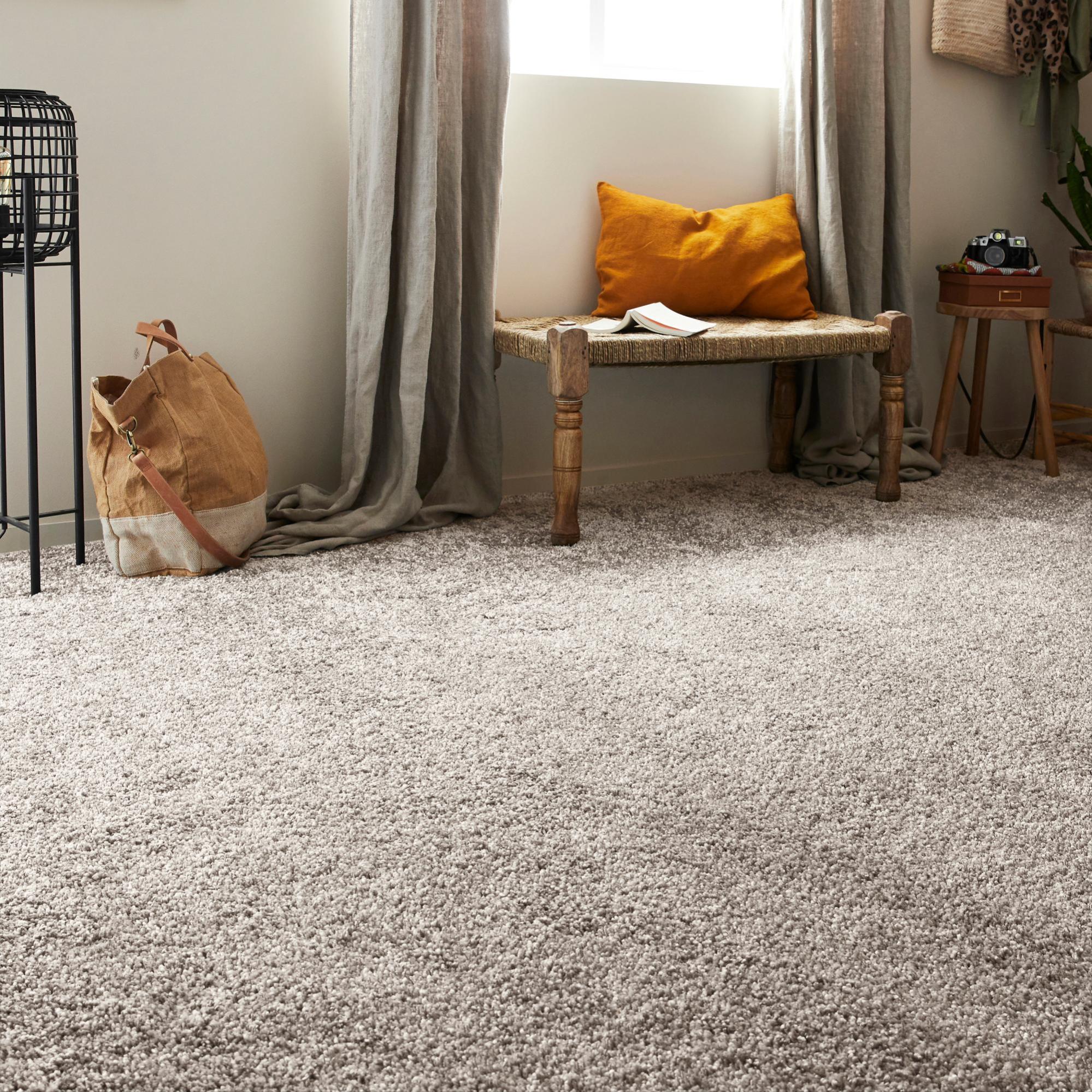 Moquette shaggy uni beige, Exclusive, rouleau l.4 m | Leroy Merlin