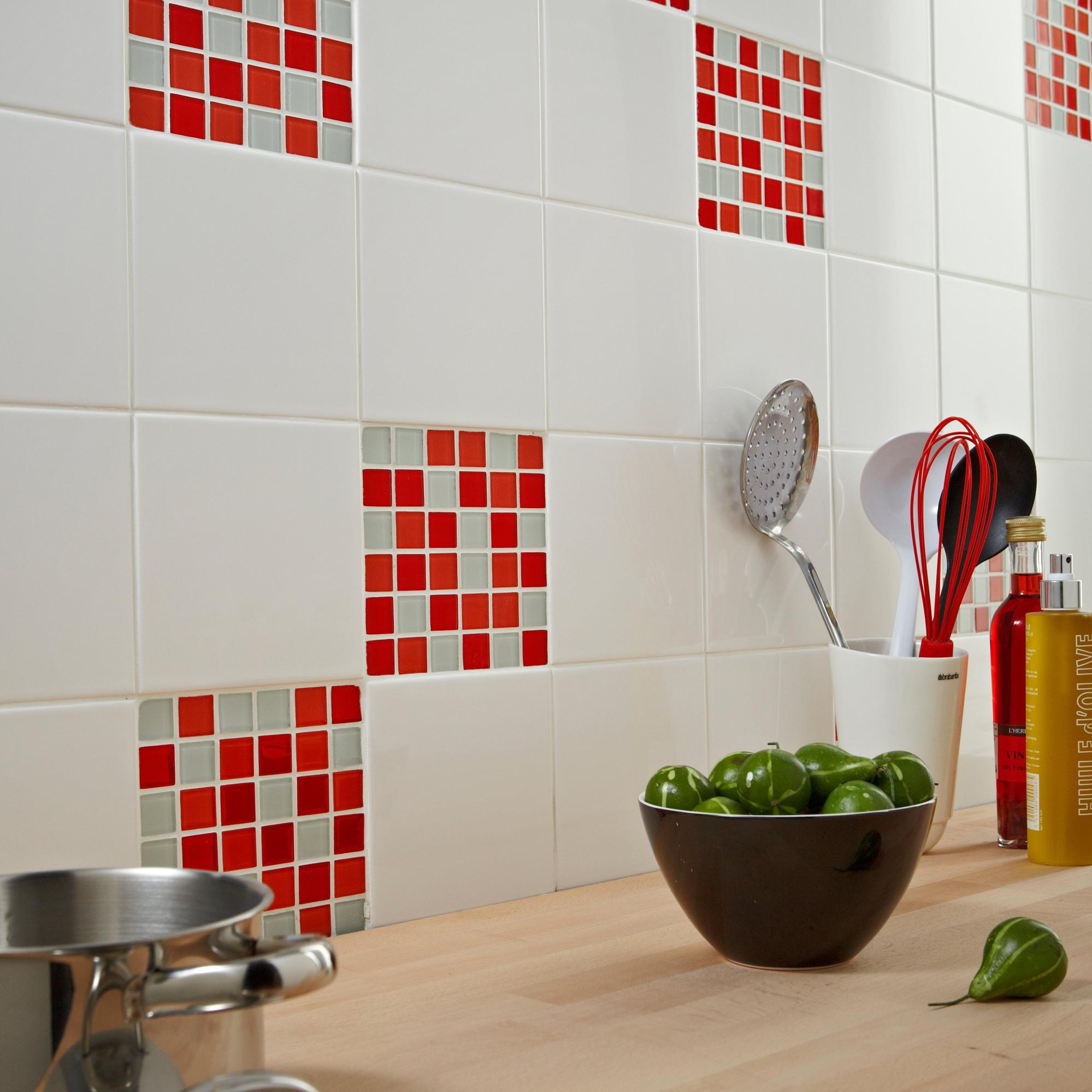 Carrelage mural blanc-blanc n°0 brillant l.15 x L.15 cm Astuce | Leroy ...