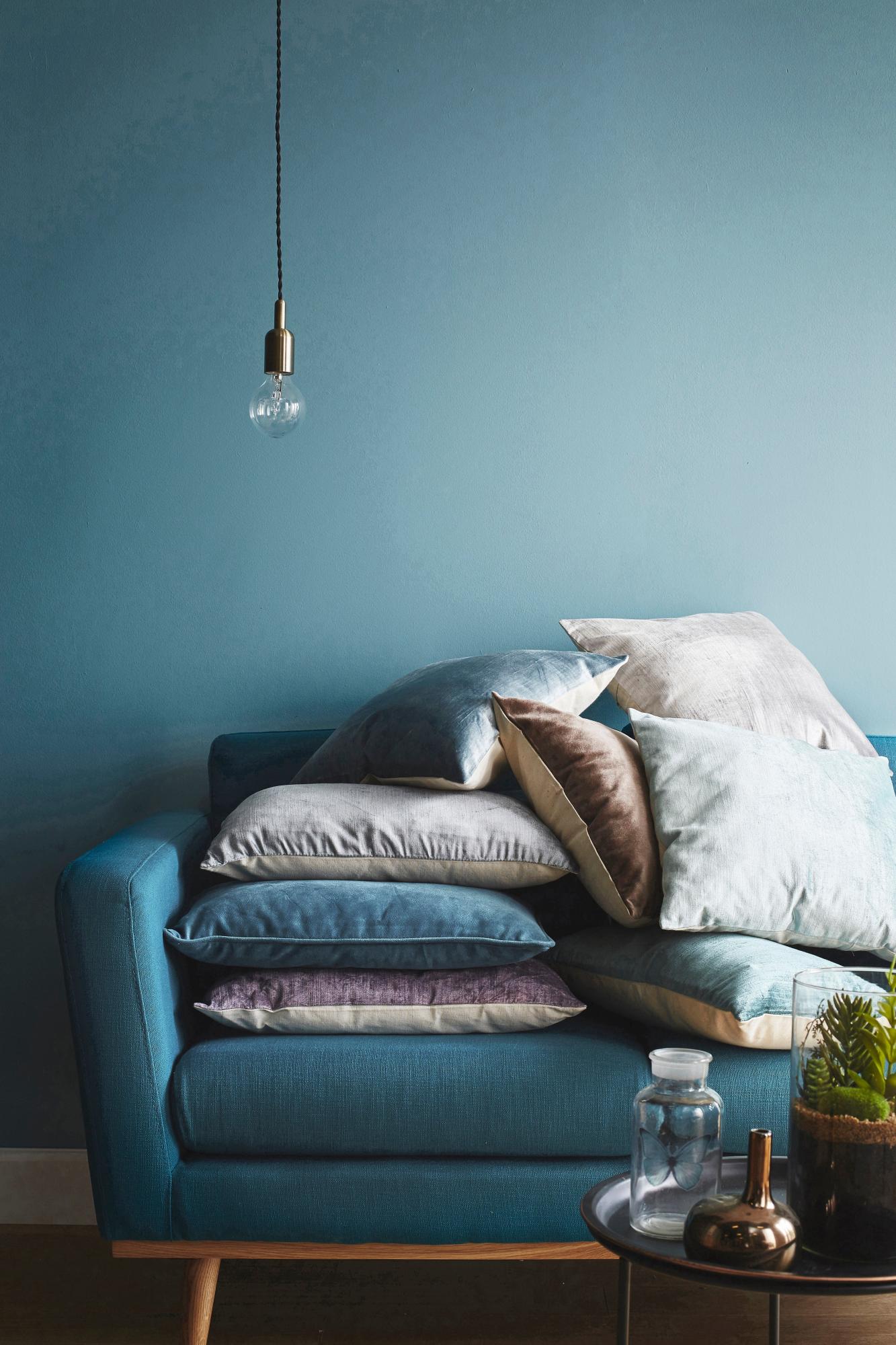 Coussin Rosy, bleu l.40 x H.40 cm | Leroy Merlin