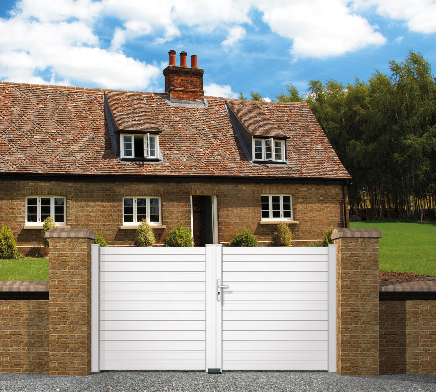 Portail battant pvc Vaas blanc, l.299x H.156 cm | Leroy Merlin