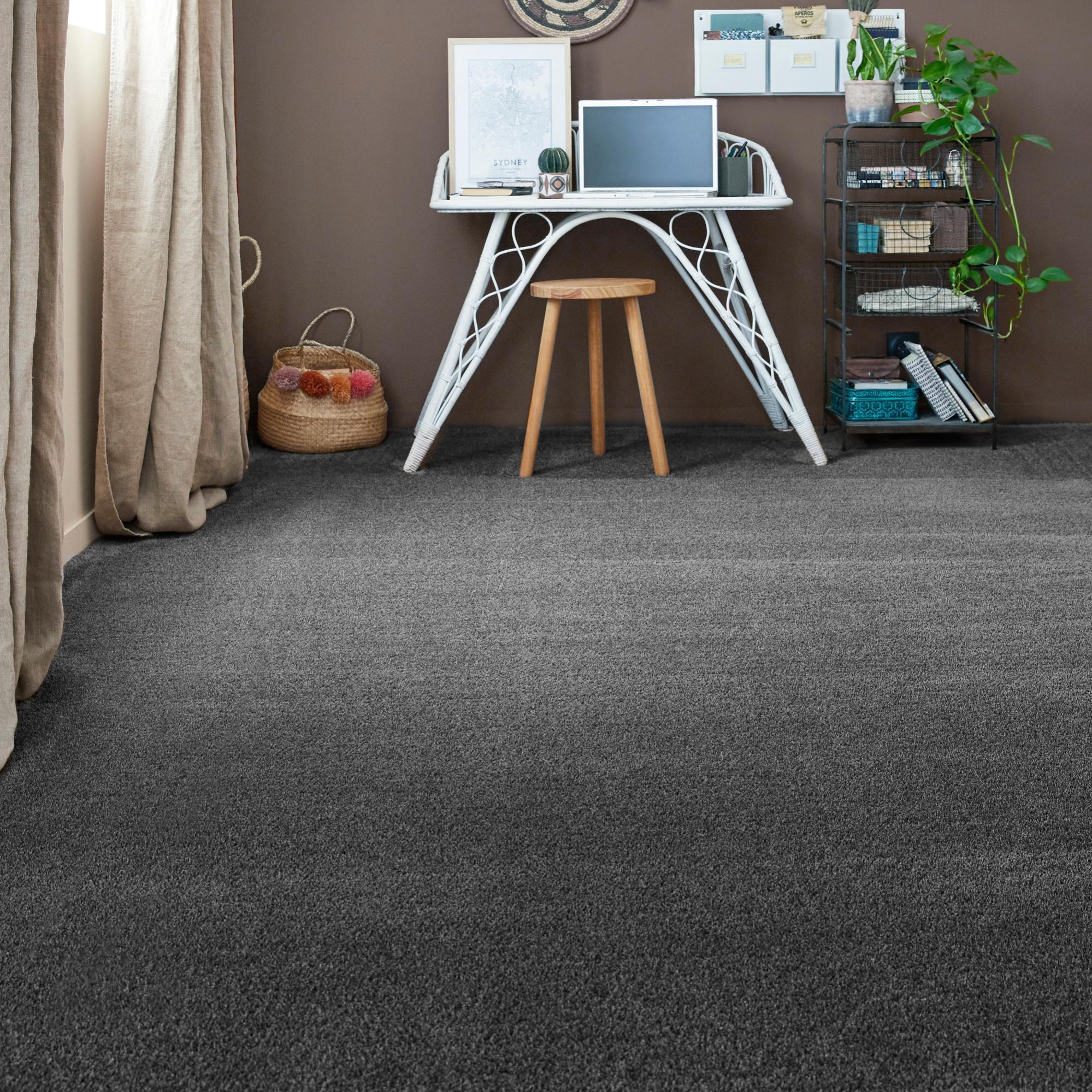 Moquette velours épais uni anthracite, Cashmere, 4 m | Leroy Merlin