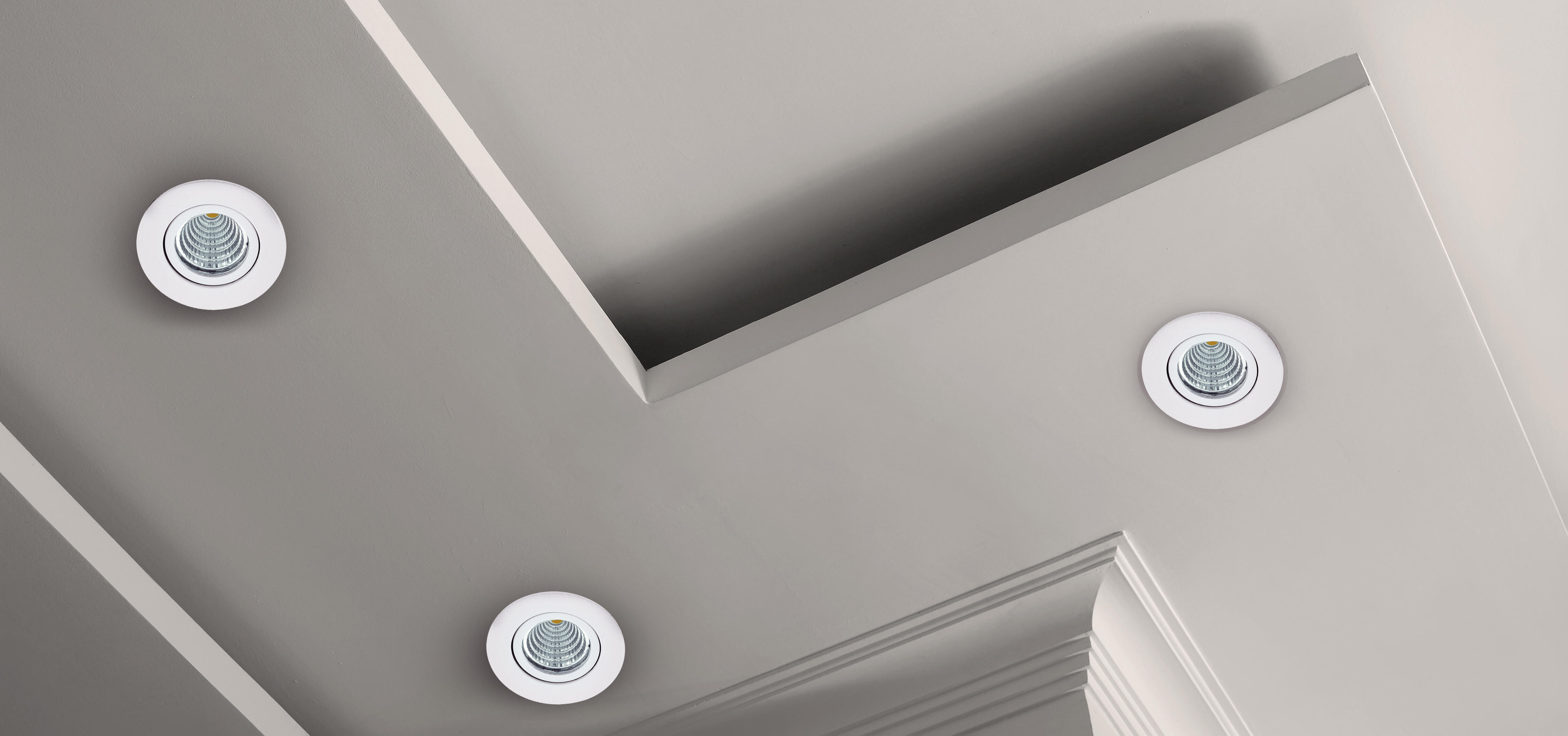 Kit 3 Spots à Encastrer Orientable Saliceto Module Led 2700k Eglo Rond