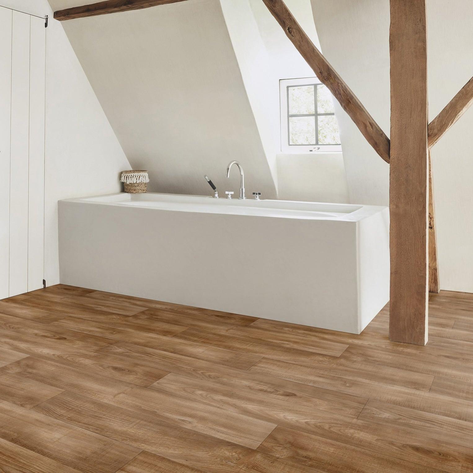 Sol PVC effet bois mélèze brun foncé Iconik life TARKETT rouleau l.4 m ...