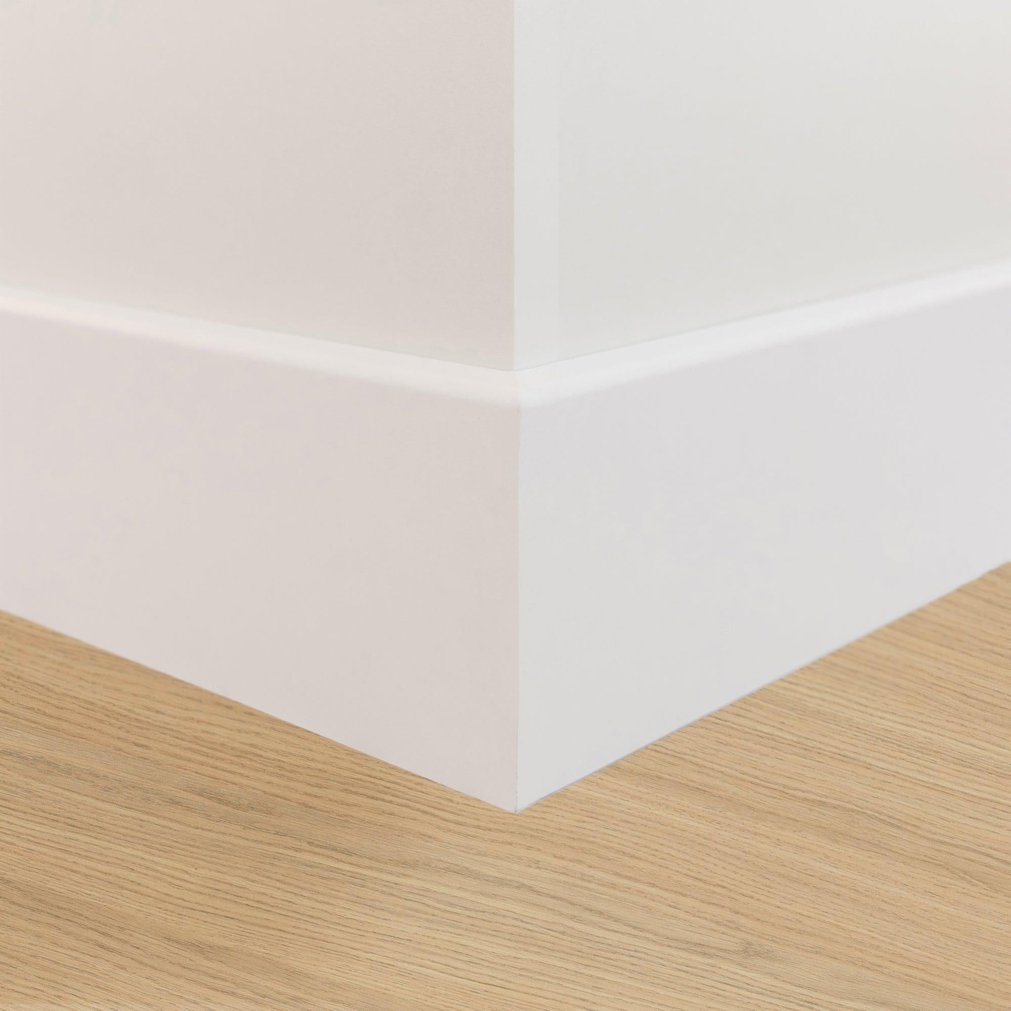 Surplinthe de rénovation mdf, blanche, H. 12.9 cm x L. 2.4 m, Ep.26 mm ...