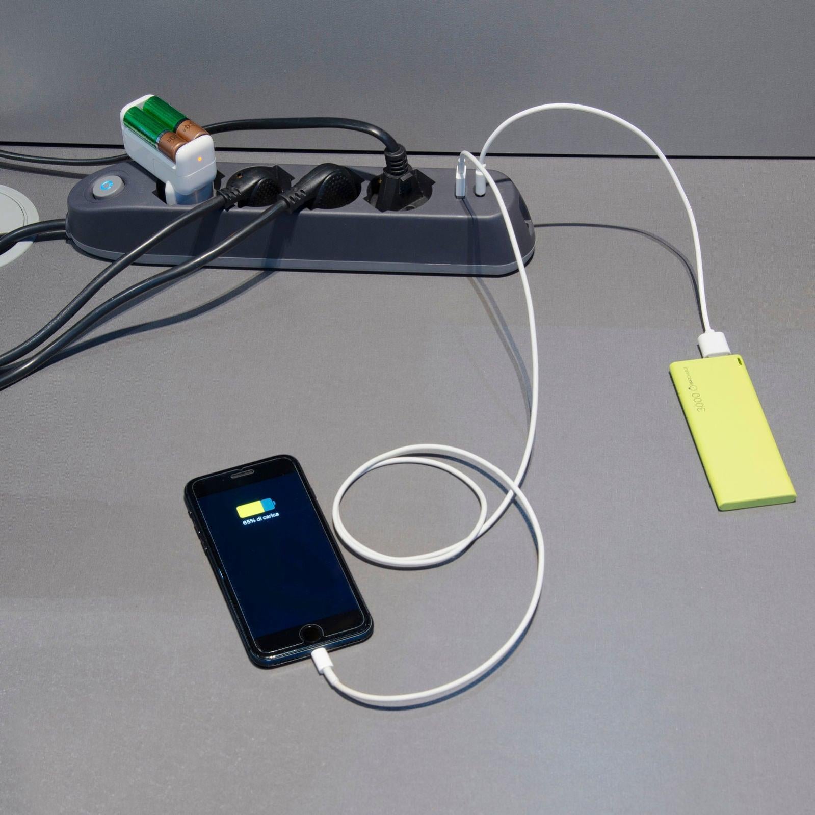 Multipresa usb c on-off 4 posti, 4 prese universali, 2 USB, spina 16 A ...
