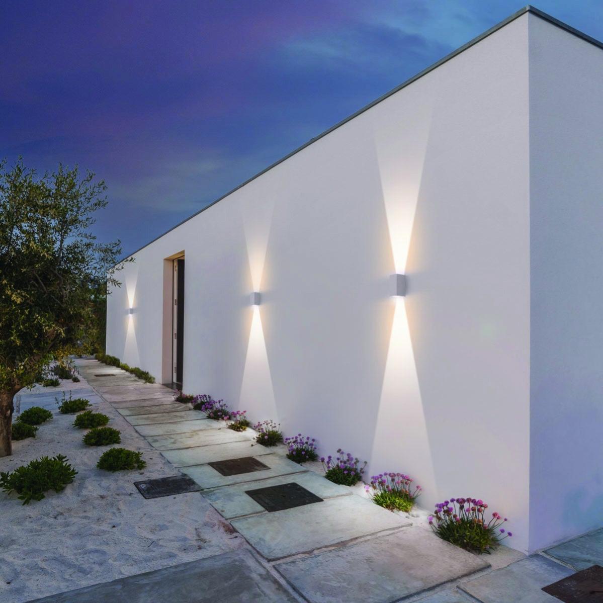 Applique moderno da esterno Toledo bianco BOTLIGHTING IP65 | Leroy Merlin