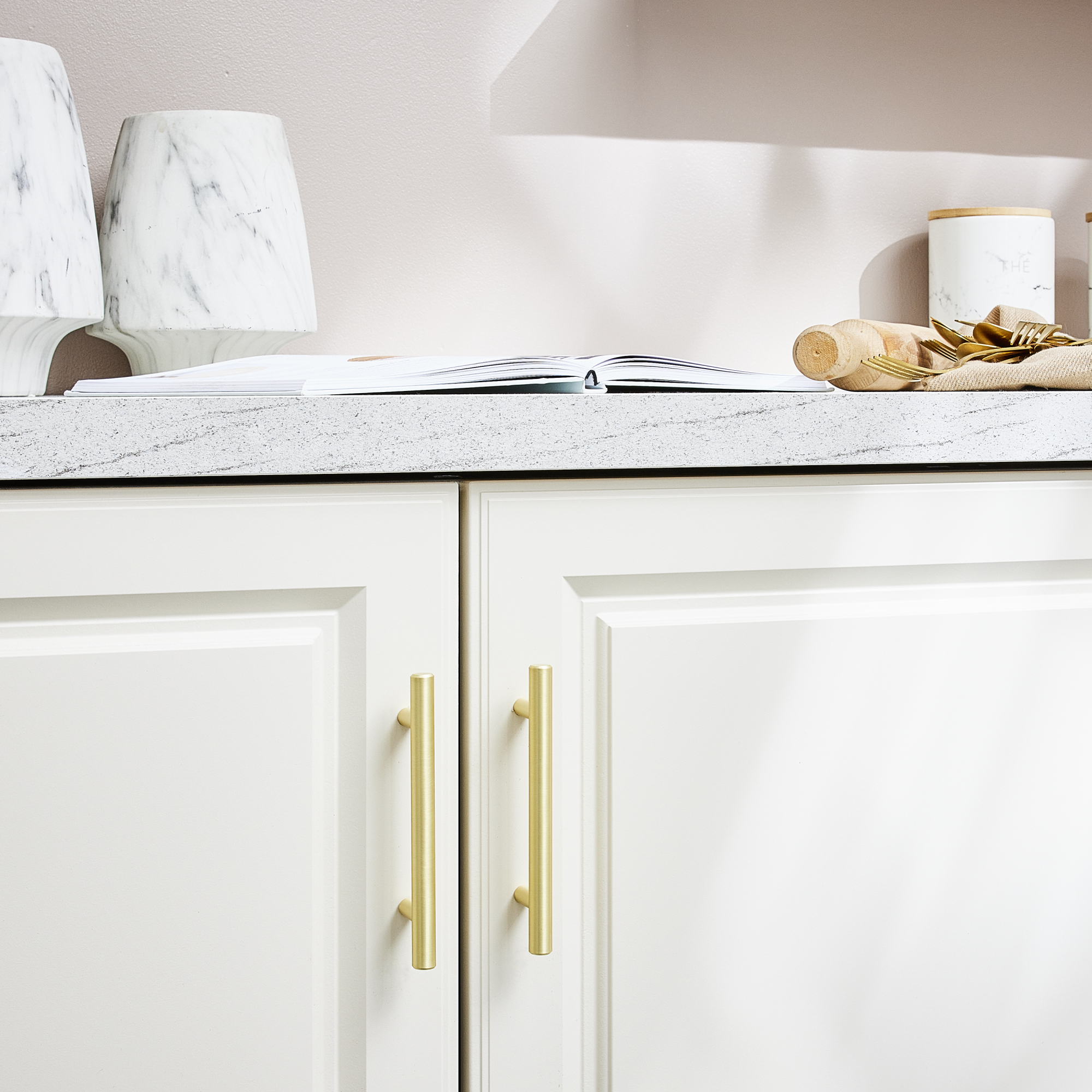 Maniglia per mobili in acciaio ottone spazzolato Sara INSPIRE interasse ...