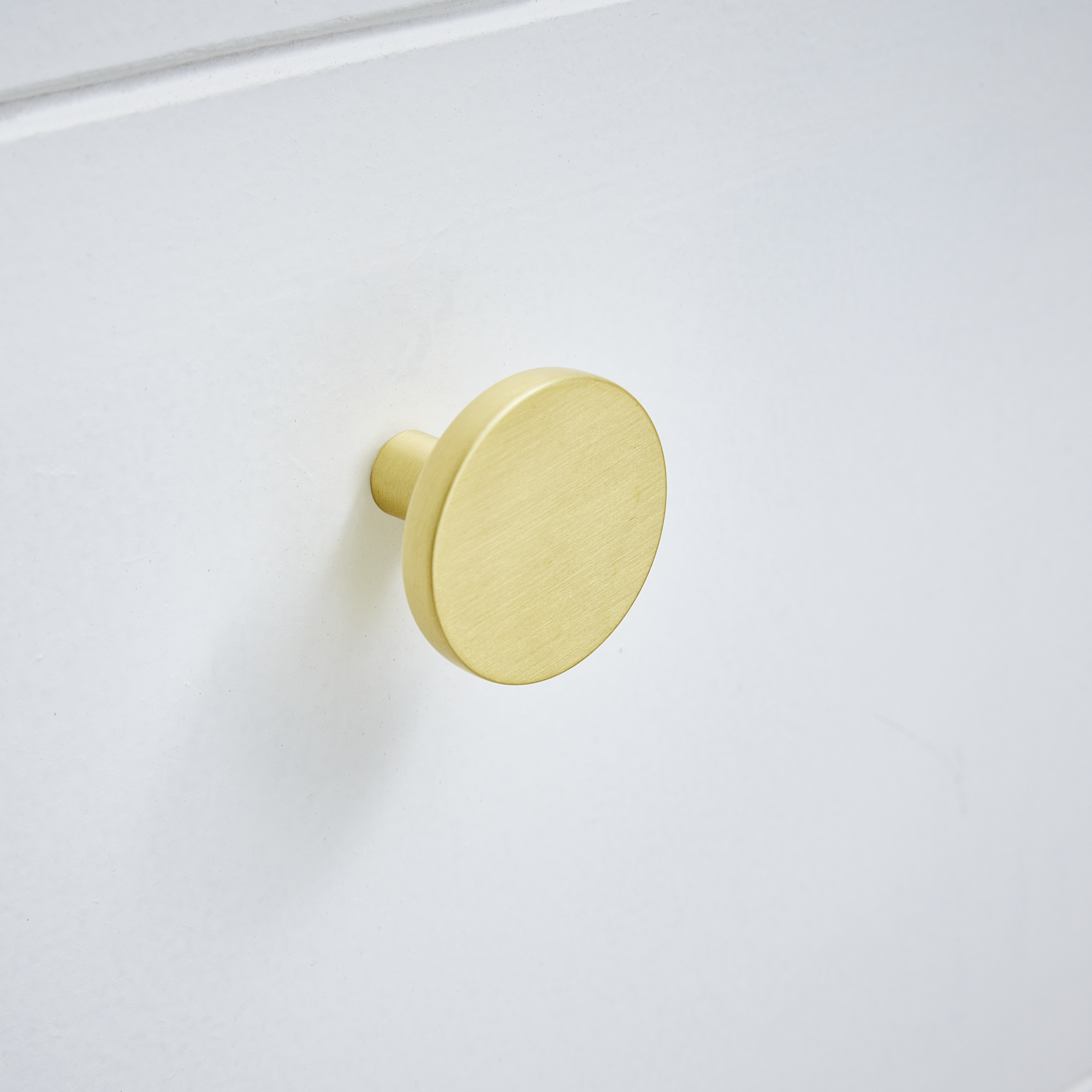 Pomolo per mobili jamy in alluminio ottone spazzolato Ø 35 mm | Leroy ...