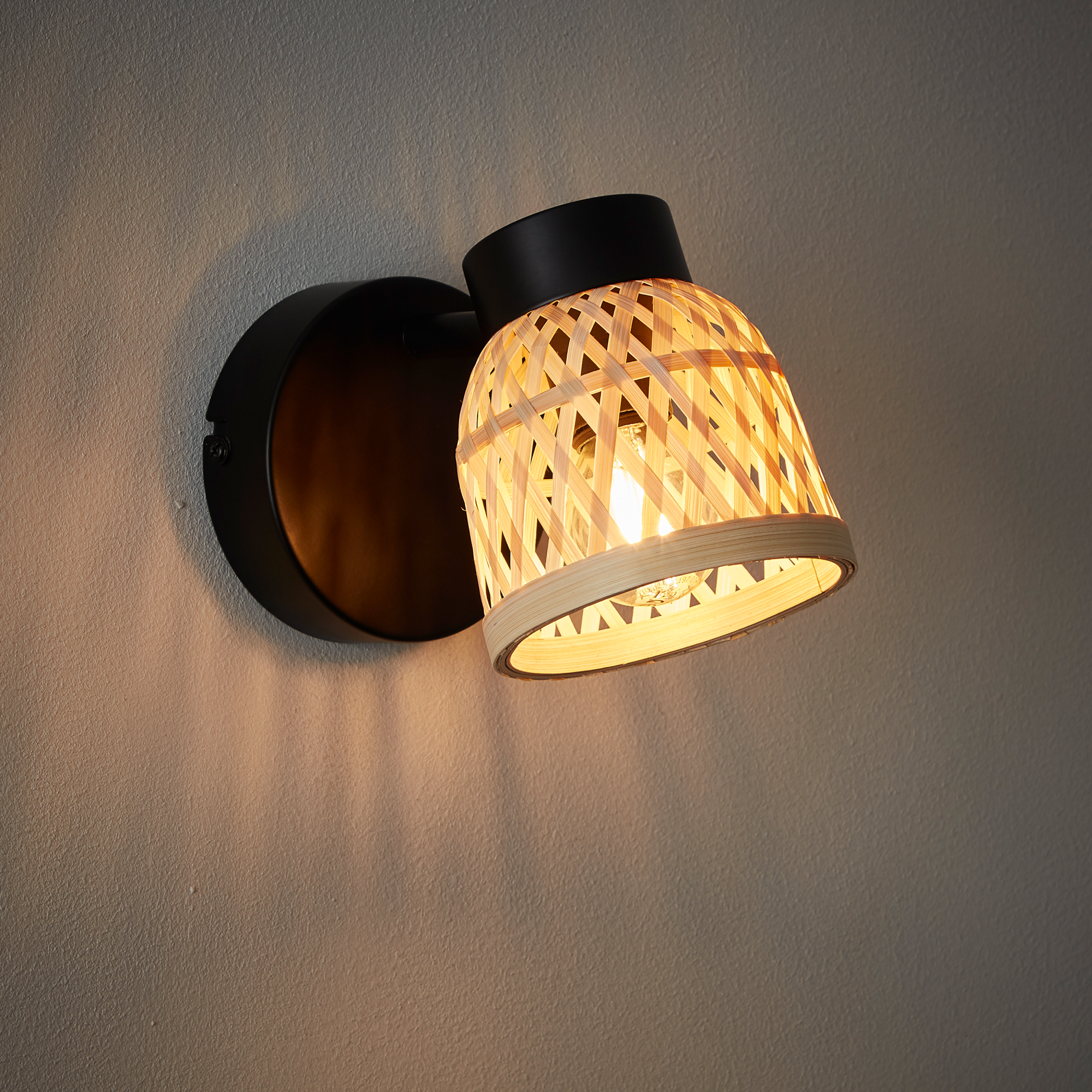 Faretto Ninon nero in metallo E14 INSPIRE | Leroy Merlin