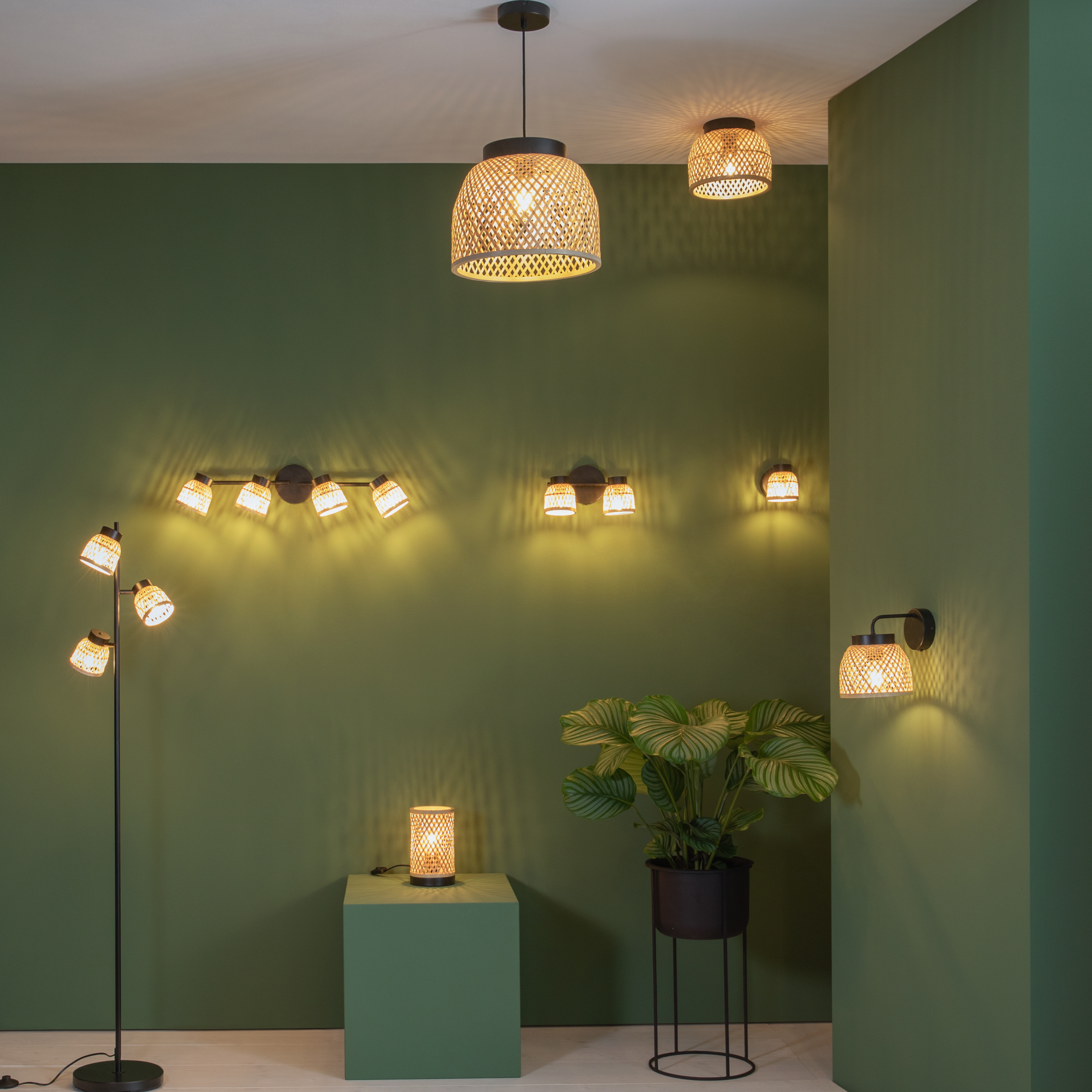 Faretto Ninon nero in metallo E14 INSPIRE | Leroy Merlin