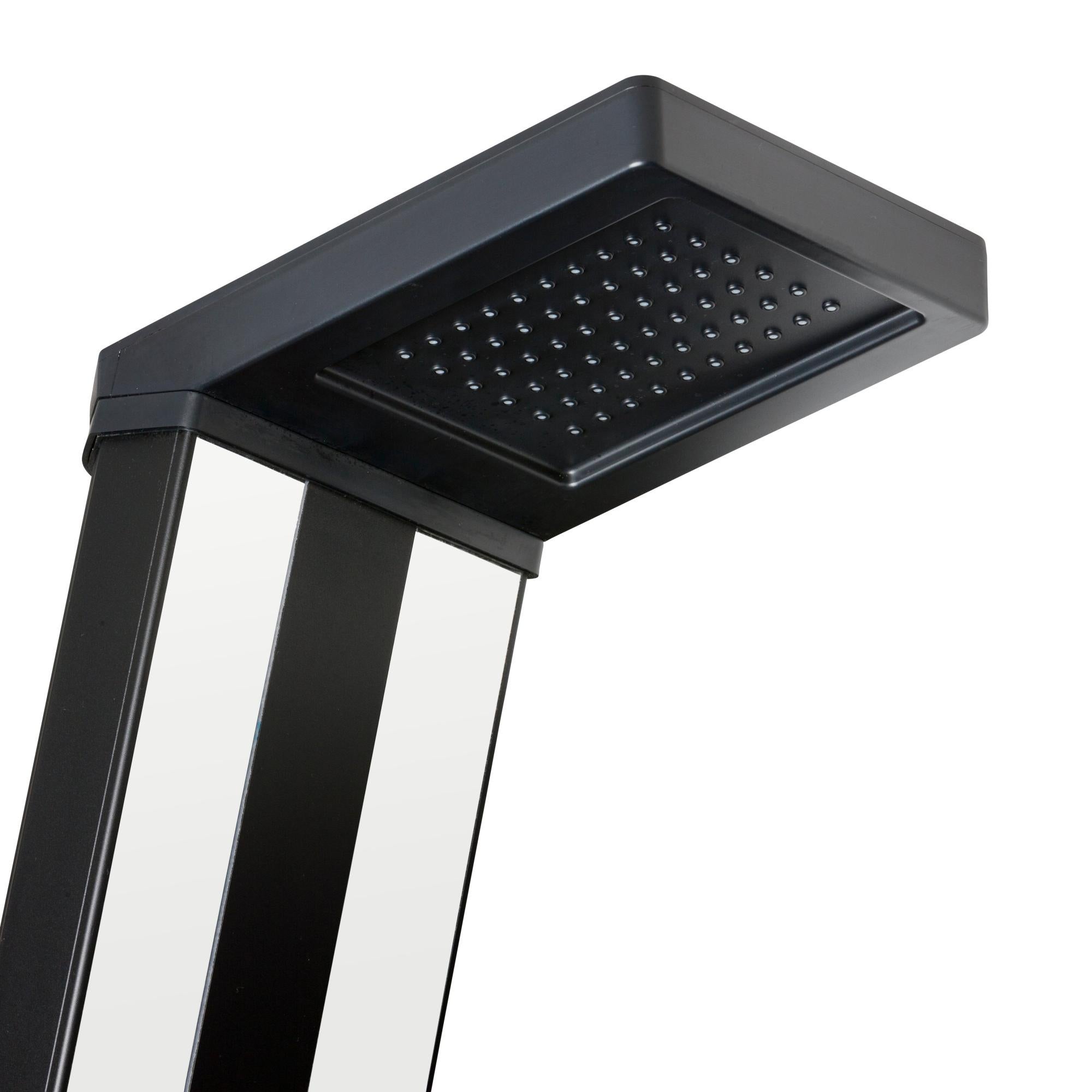 Duche solar GRÉ ALUMINO 38L PRETO | Leroy Merlin