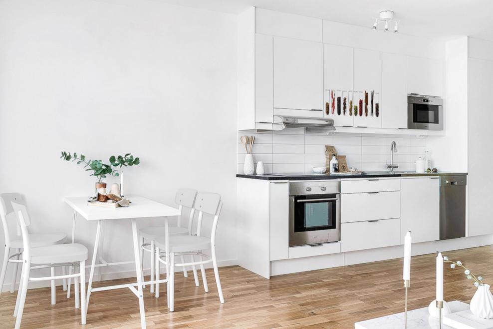 Sticker adesivi murali, bellissimi tubi di spezie colorate, x2, 21,9 cm ...