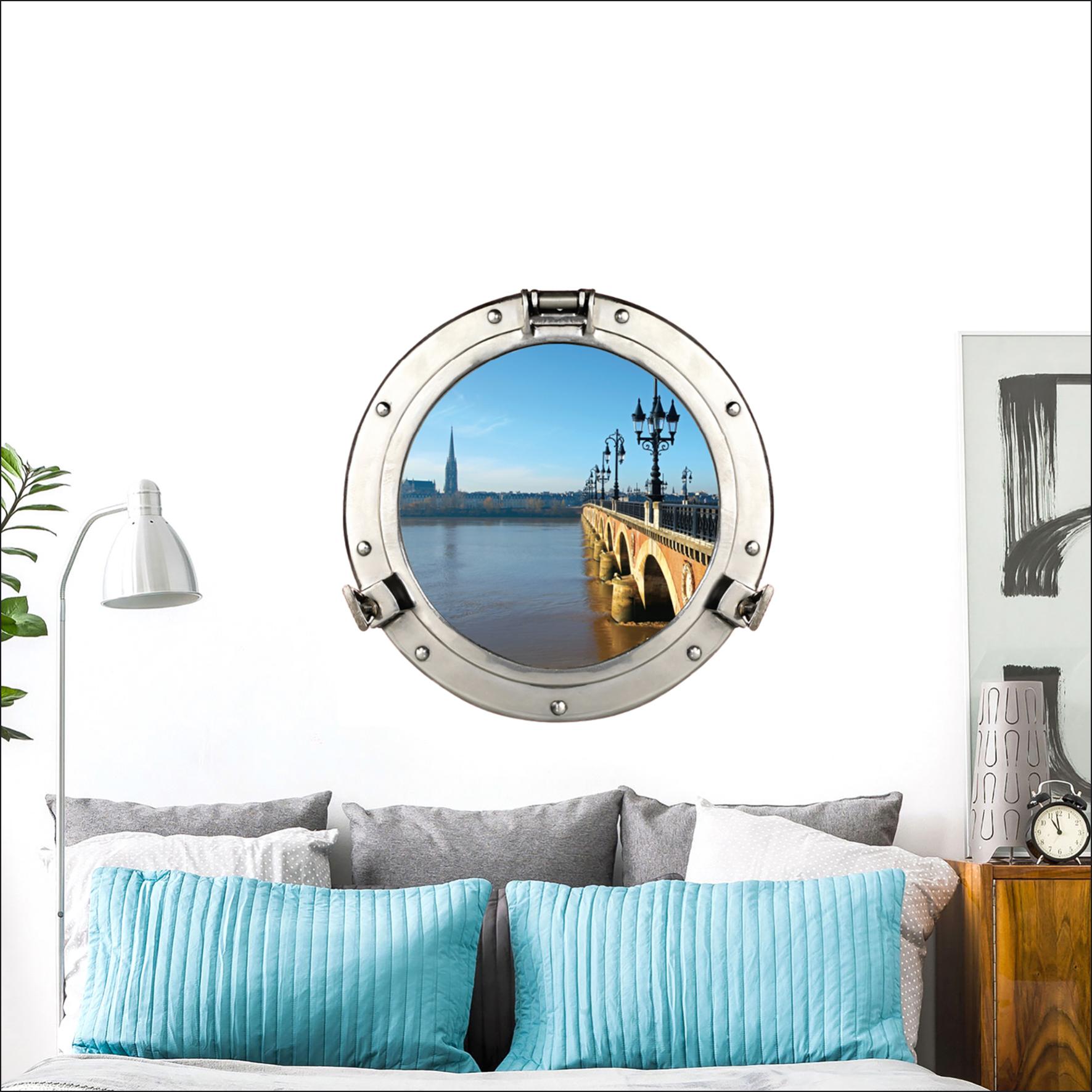 Sticker adesivi murali, tipico ponte in pietra con vista sulla città ...