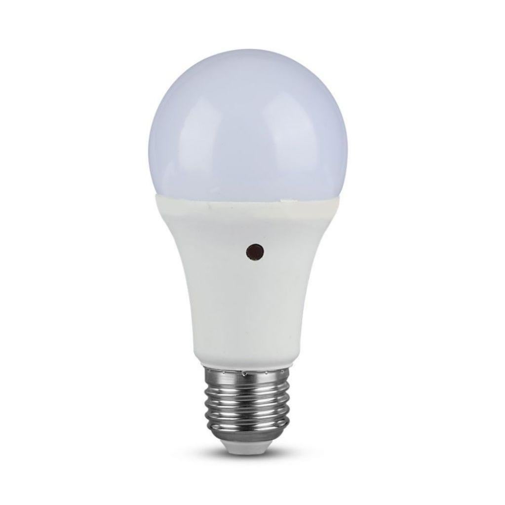 Lampadina LED E27 9W A60 con Sensore Crepuscolare 2700K (Blister 2 ...