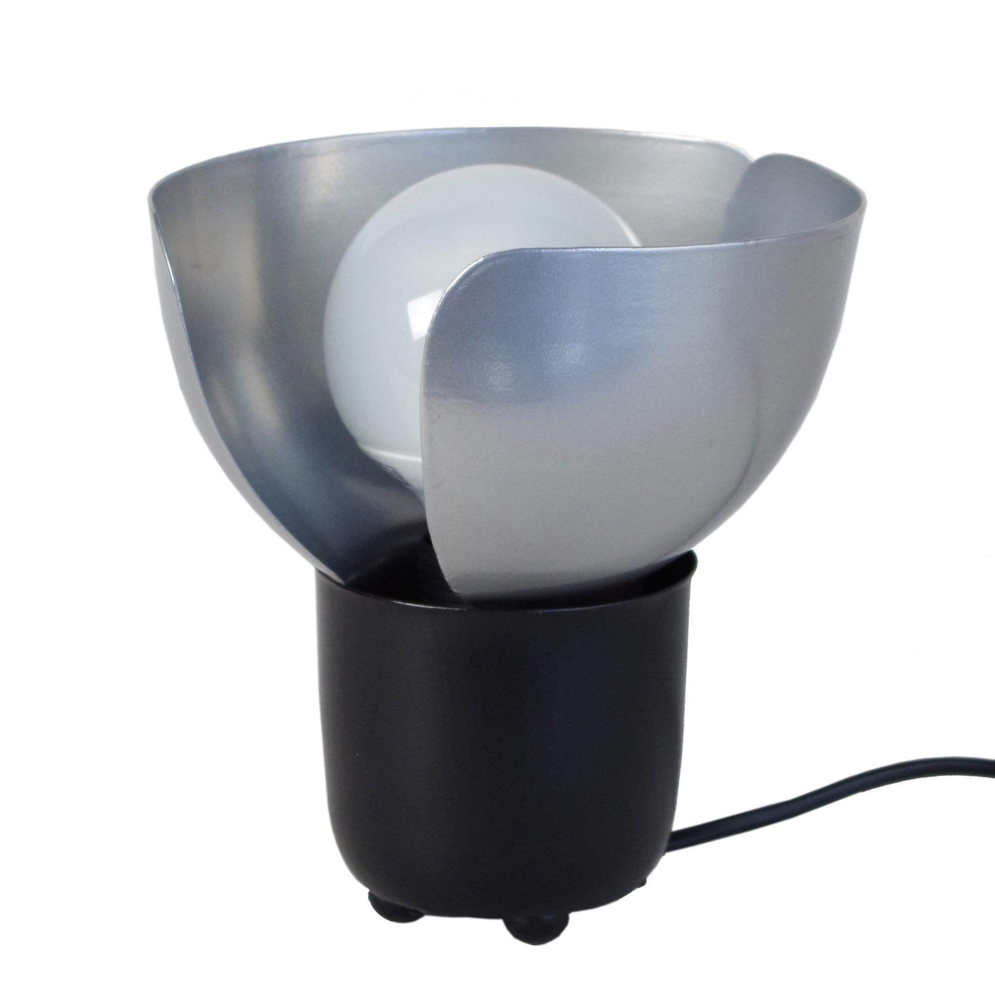LOTUS - lampada da comodino tondo metallonero e alluminio | Leroy Merlin