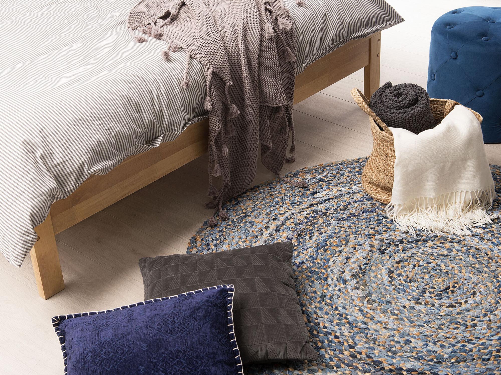 Tappeto tondo in denim ⌀ 140 cm blu/beige LEVENTLER | Leroy Merlin