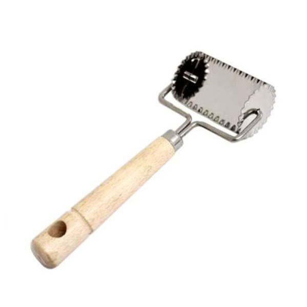 TAGLIAPASTA TORTELLI INOX FESTONATO 6X6 CALDER | Leroy Merlin