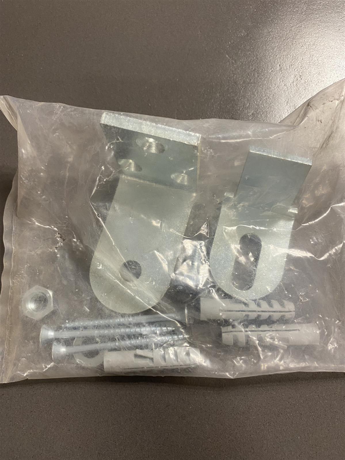 Set de fixation pour montage en angle | Leroy Merlin