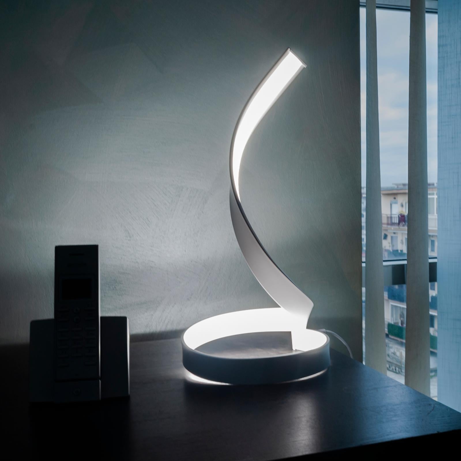 Lampada moderna curva stilizzata luce da tavolo scrivania illuminazione ...
