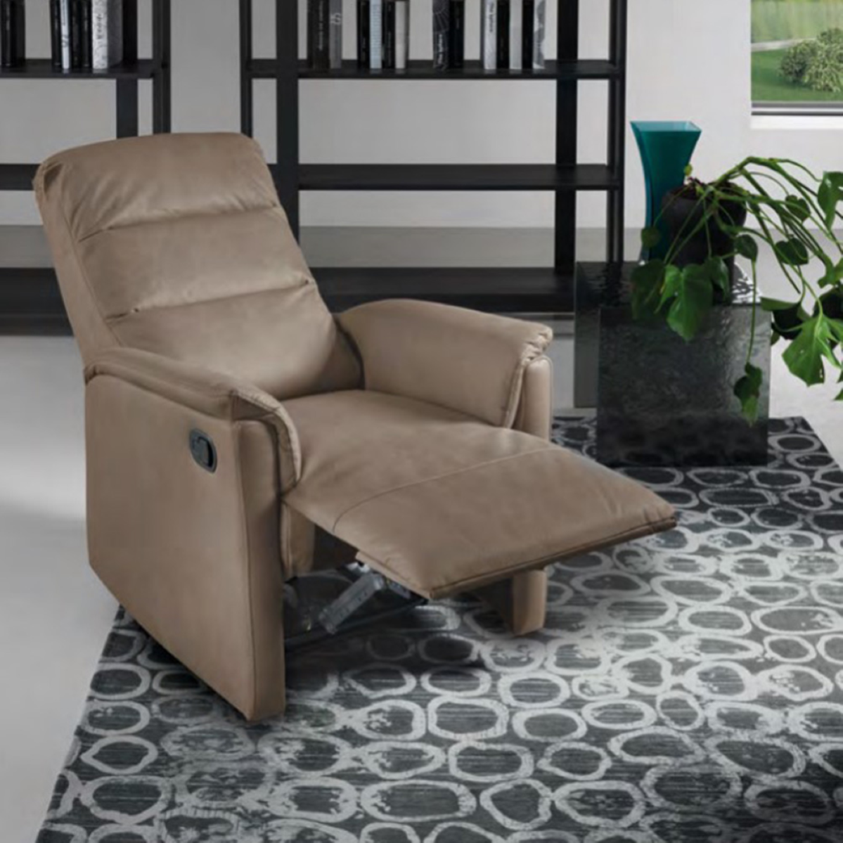 Poltrona in nabuk recliner manuale VELA TORTORA | Leroy Merlin
