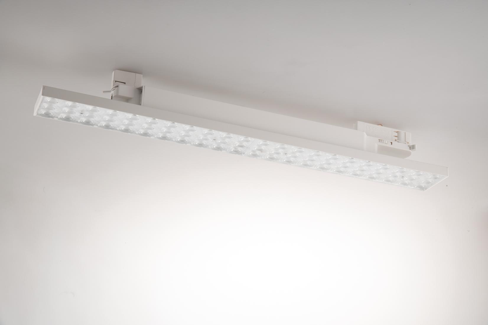 Lampada LED lineare MAXWELL con adattatore trifase bianco 25W 3000K ...
