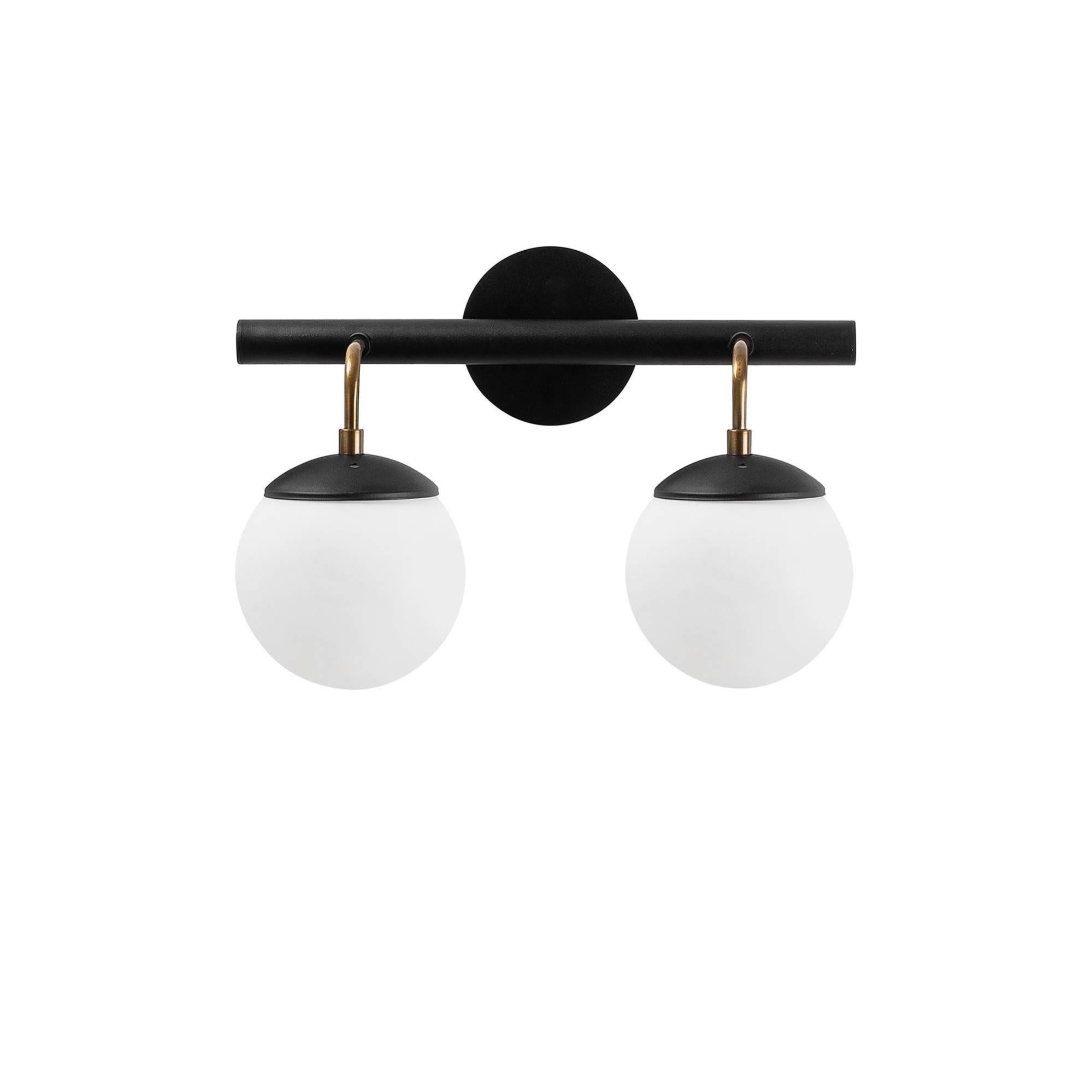 Applique murale barre 2 lampes sphériques Hankala 41cm Verre Blanc et ...