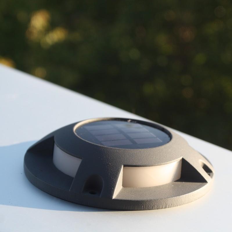 Plot balisage solaire robuste Rocky - Lot de 2 | Leroy Merlin