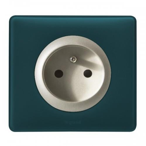 Céliane Prise de courant classique - Bleu-Vert Legrand NC5124T | Leroy ...