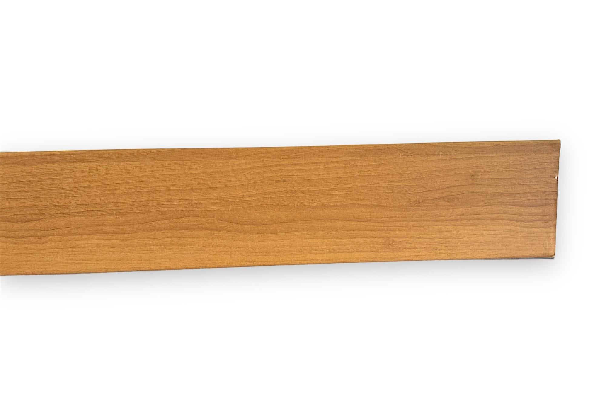 Zoccolo da cucina lunghezza 2 metri in Pvc Colore Noce Chiaro Altezza ...