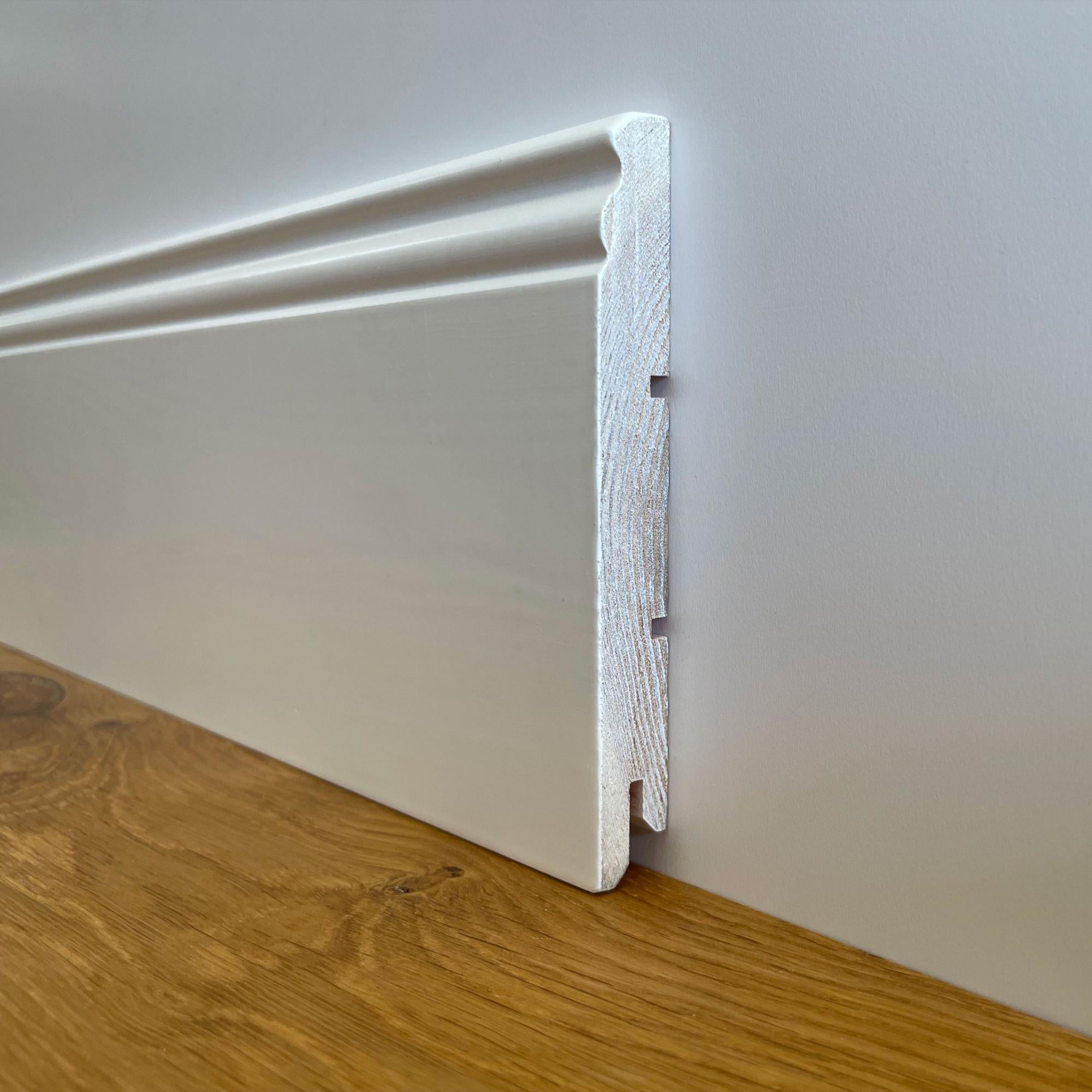 Battiscopa PREMIUM in legno MASSELLO mod.DUCALE 120x15 laccato bianco ...