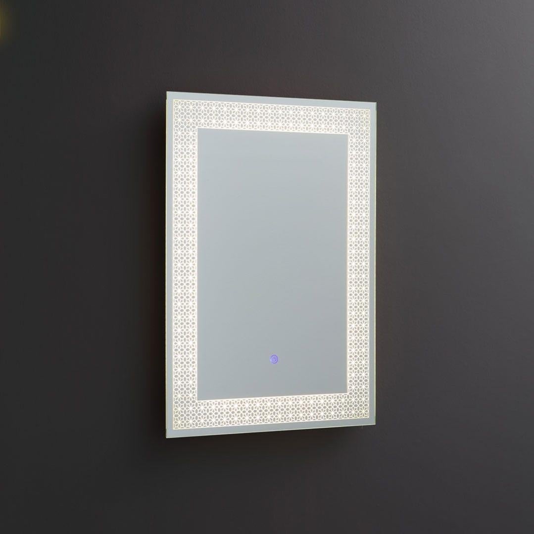 SPECCHIO RETTANGOLARE 50X70 CON DECORAZIONE ILLUMINATA A LED | Leroy Merlin
