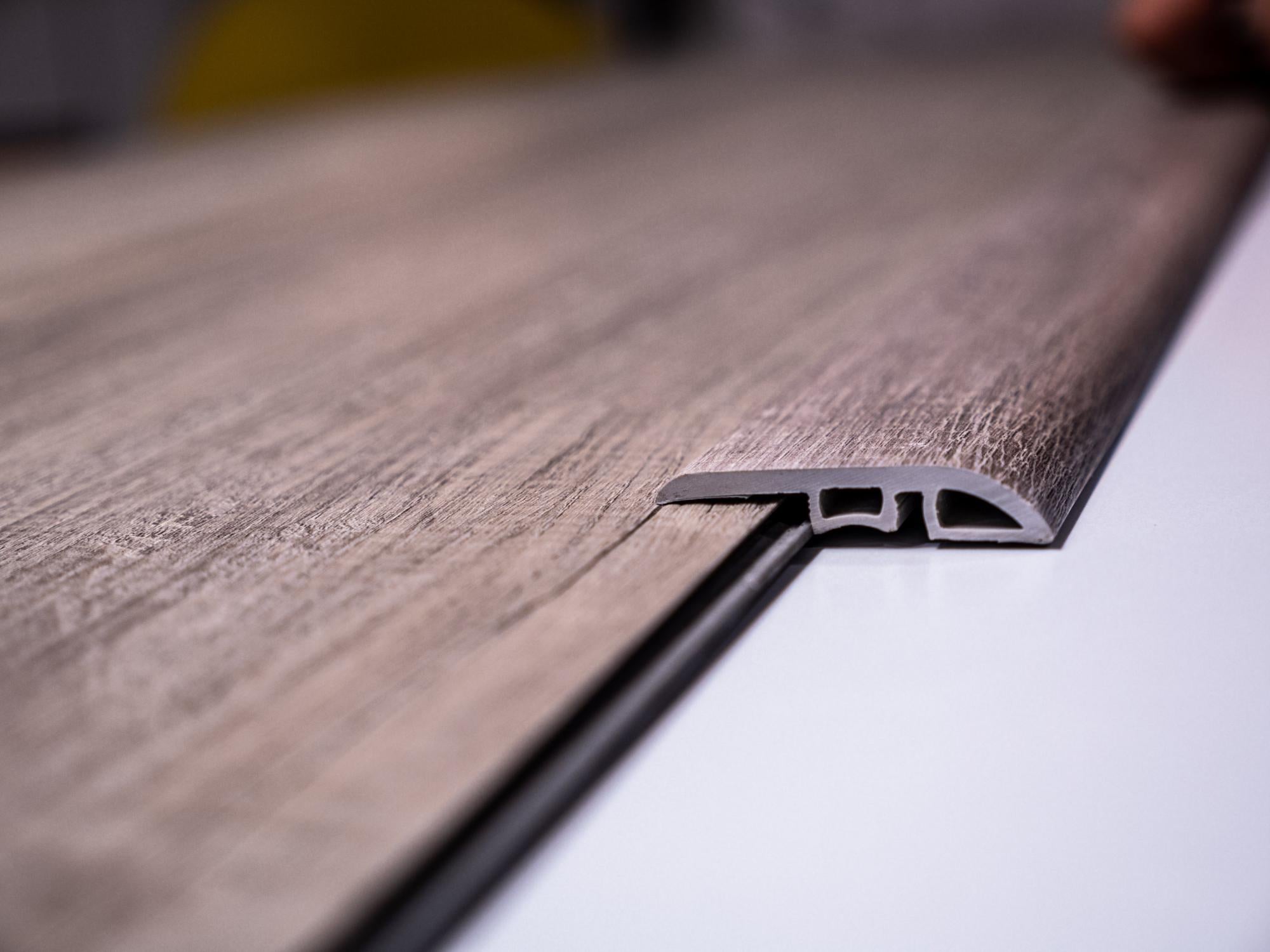 Profilo rampa in Pvc GREY OAK | Leroy Merlin