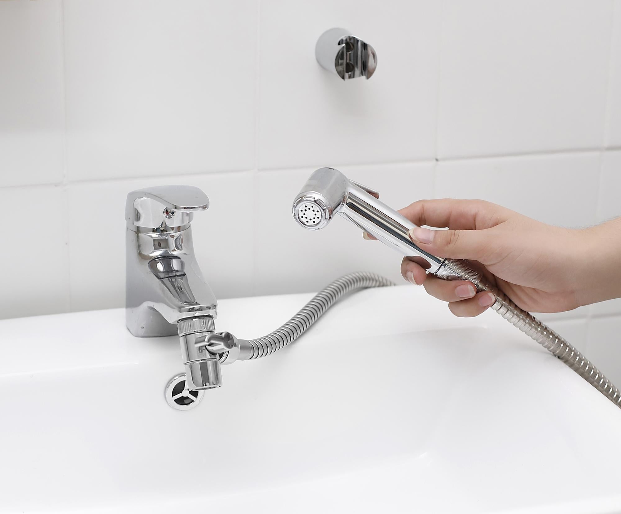 DOCCETTA PER WC CON DEVIATORE+TUBO+GANCIO+ADATTATORE RUBINETTO CROMATO ...