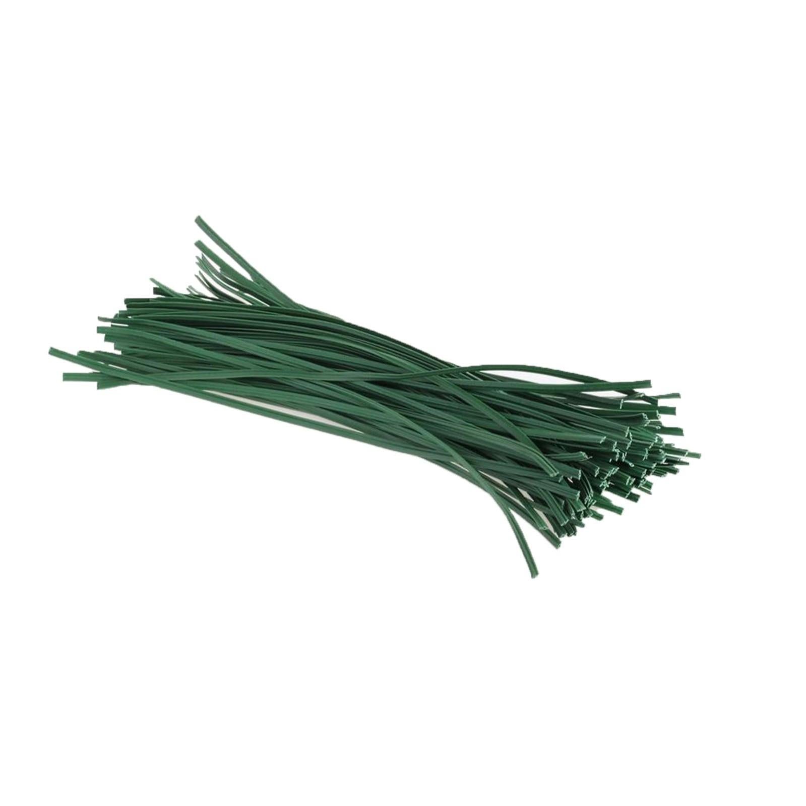 Piattina filo metallico rivestito in pvc tagliata a spezzoni per ...