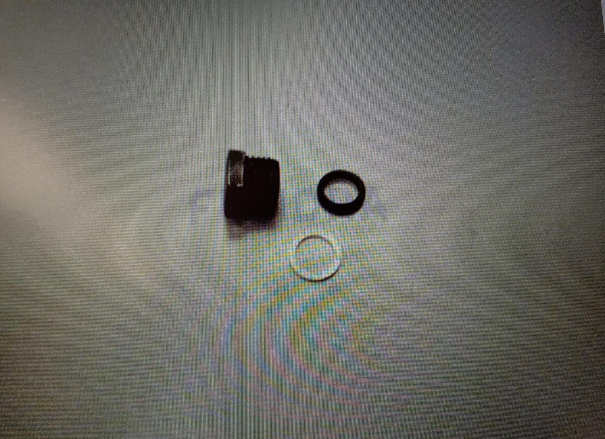 GUARNIZIONE DI PRESSIONE CON TAPPO NERO PG-9 marca CEPEX | Leroy Merlin