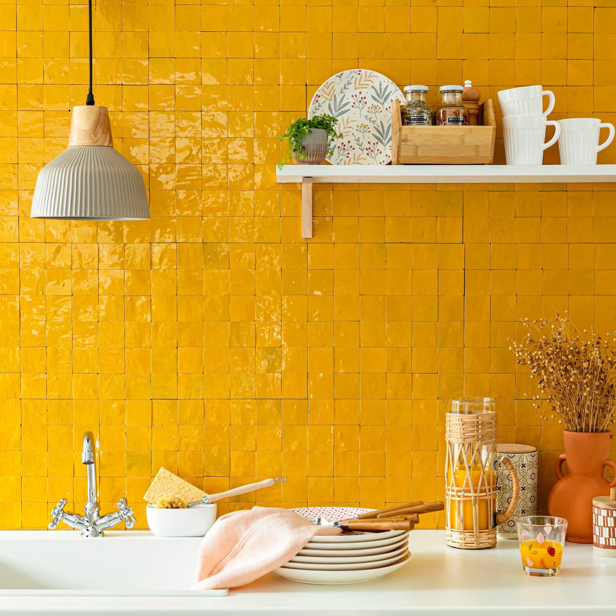 Zellige Marocain Artisanal Véritable - Jaune Moutarde 5x5 cm - Mosaïque ...