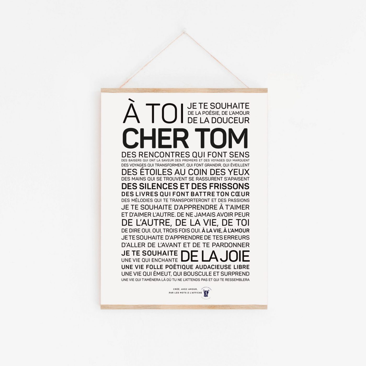 Affiche imprimée A3 "Tom" (Poster) 29.7 x 42 cm avec suspension en bois | Leroy Merlin