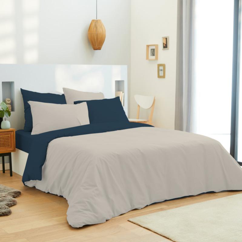 Une surprise se cache derrière cette offre Housse de couette 240 x 220 ...