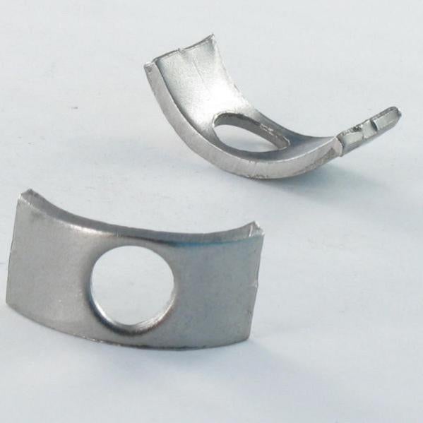 Etrier Acier brut 38 Percés Au centre Pour Vis 8 - 500 pièces | Leroy ...