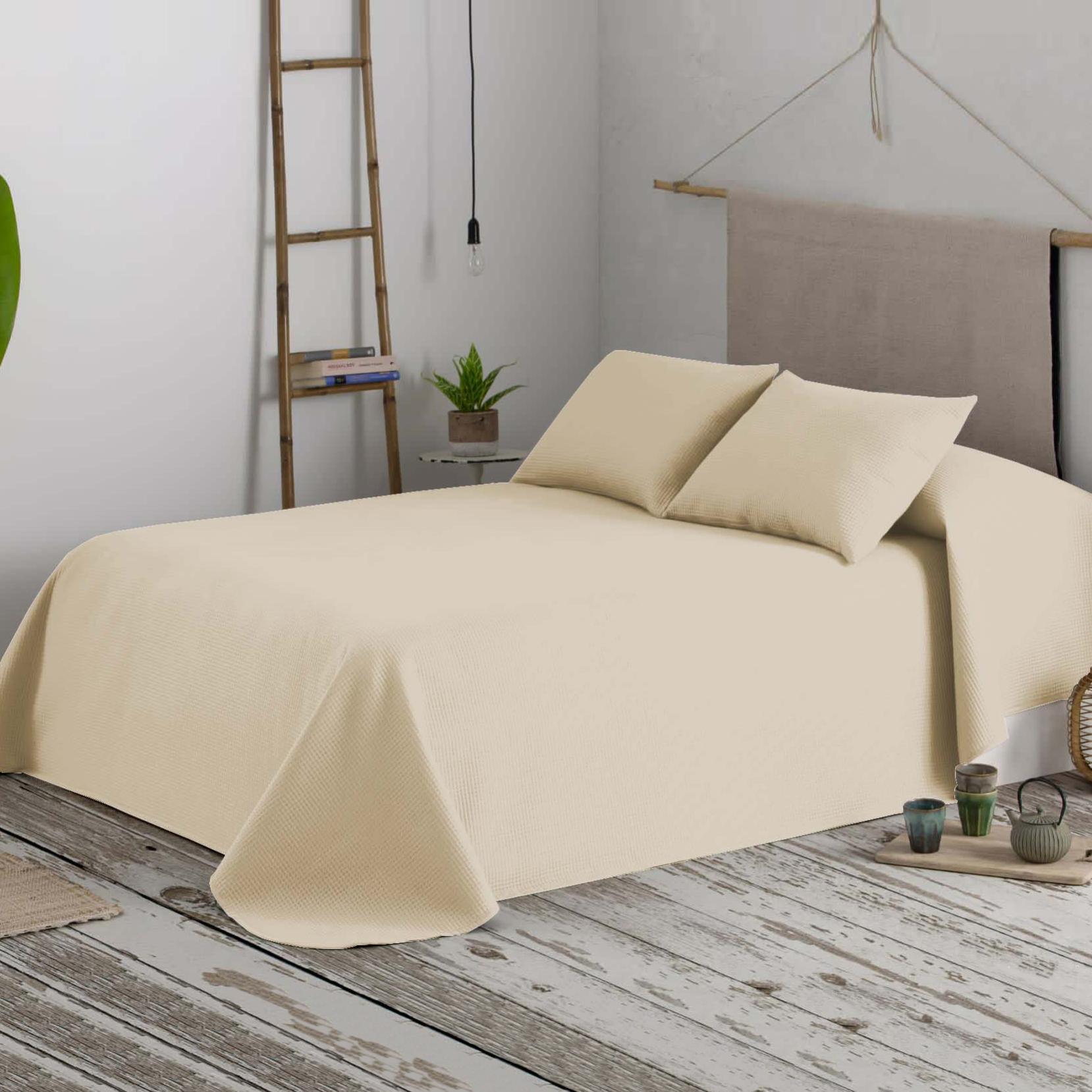Colcha Bouti Lisa Nido Crudo - cama 150 cm - 250X270 cm | Leroy Merlin