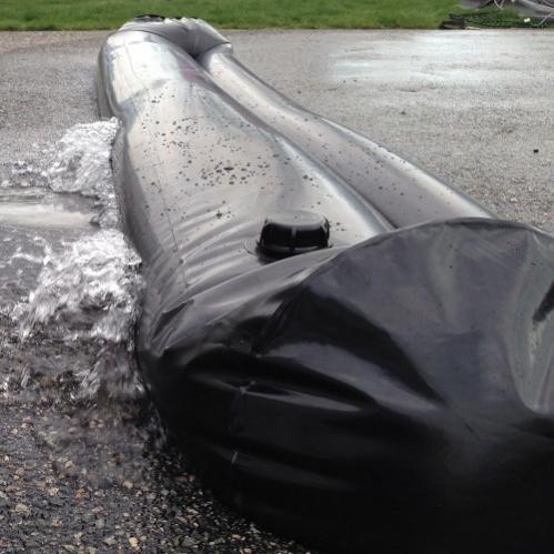 Barrage mobile anti-inondations - 1,5m - 25cm | Leroy Merlin