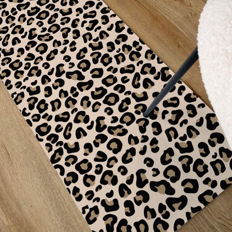 Tapis Vinyle Motif Leopard - 99deco - L 200 x l 120 cm Ep. 2 mm | Leroy ...