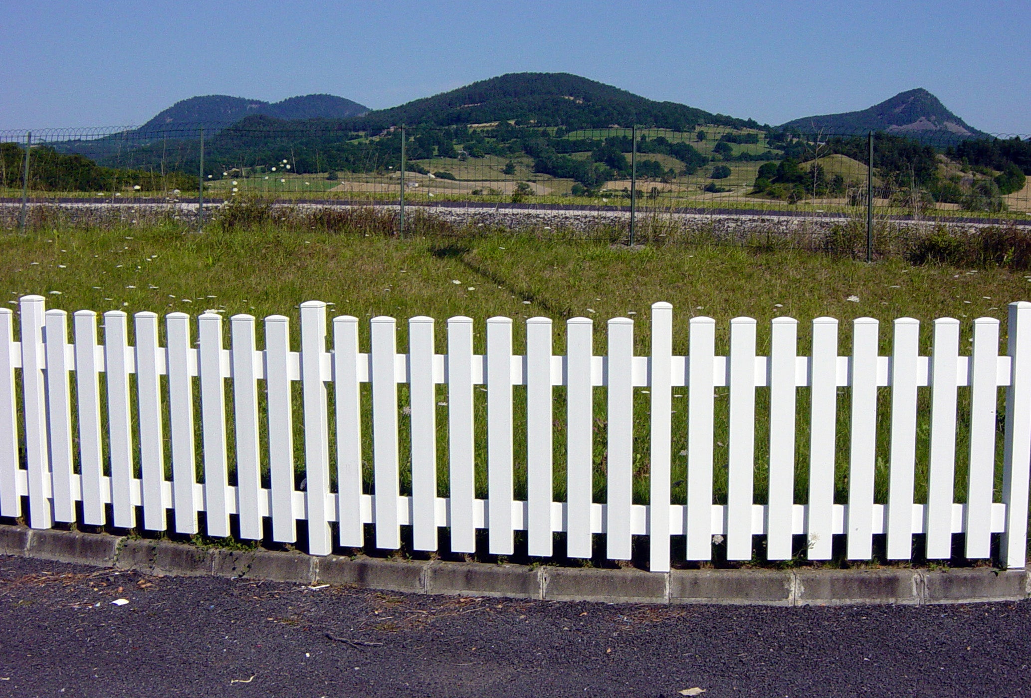 Clôture barreaudée pvc Treboul blanche, H.70 x l.150 cm | Leroy Merlin